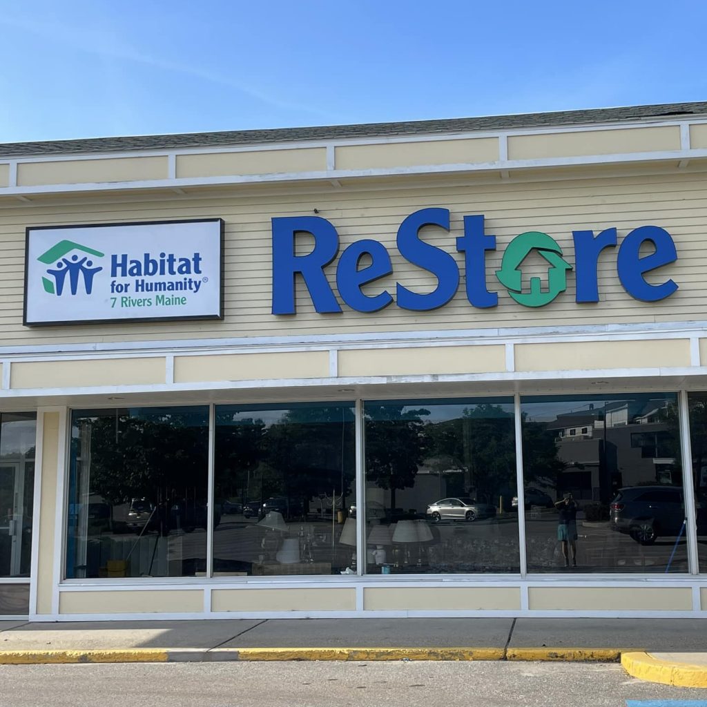 ReStore Shop – Habitat 7 Rivers